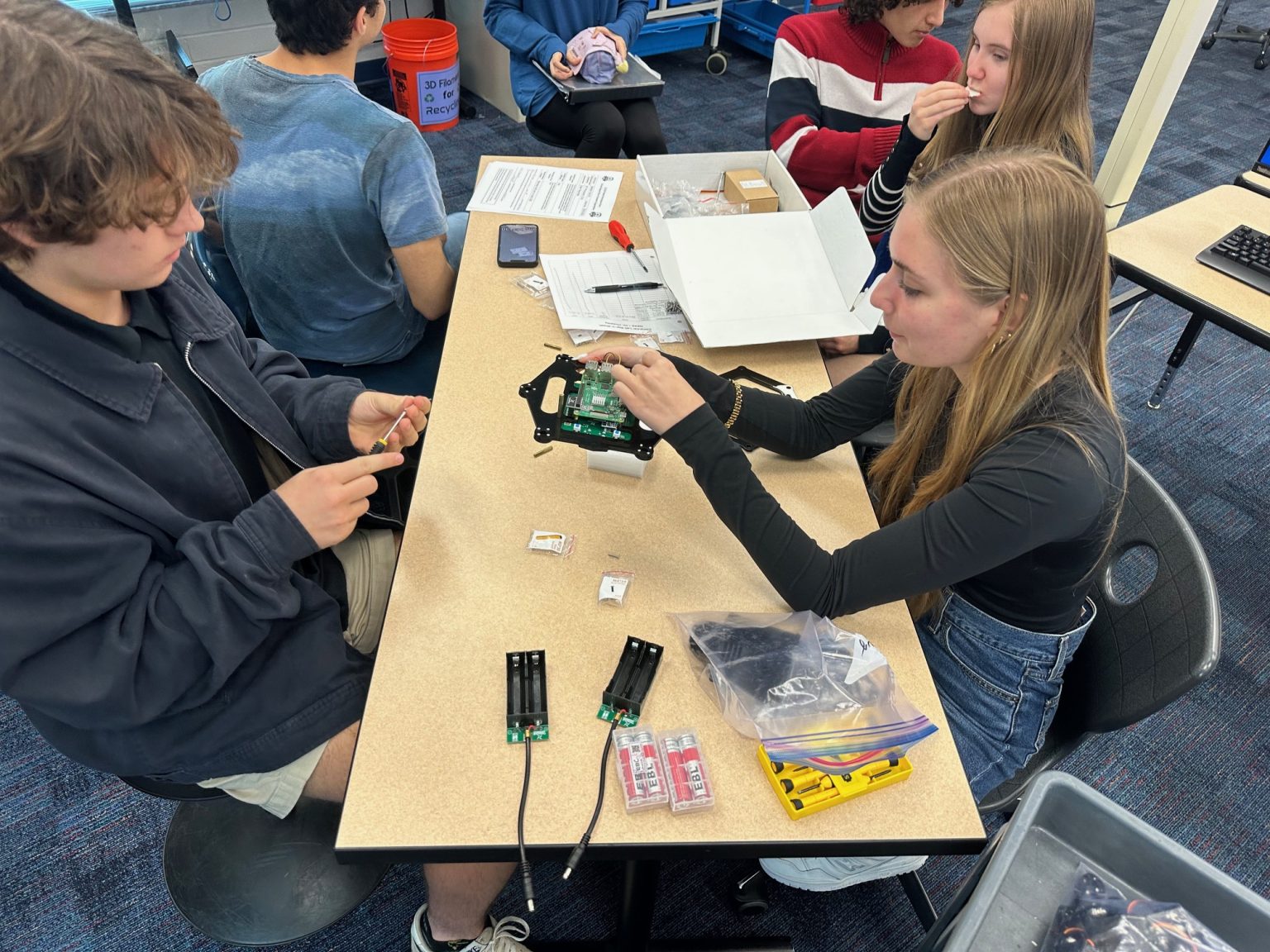 Hexapod Robot Build! IT Academy at work! - Career and Technical Education (CTE) of St. Johns County
